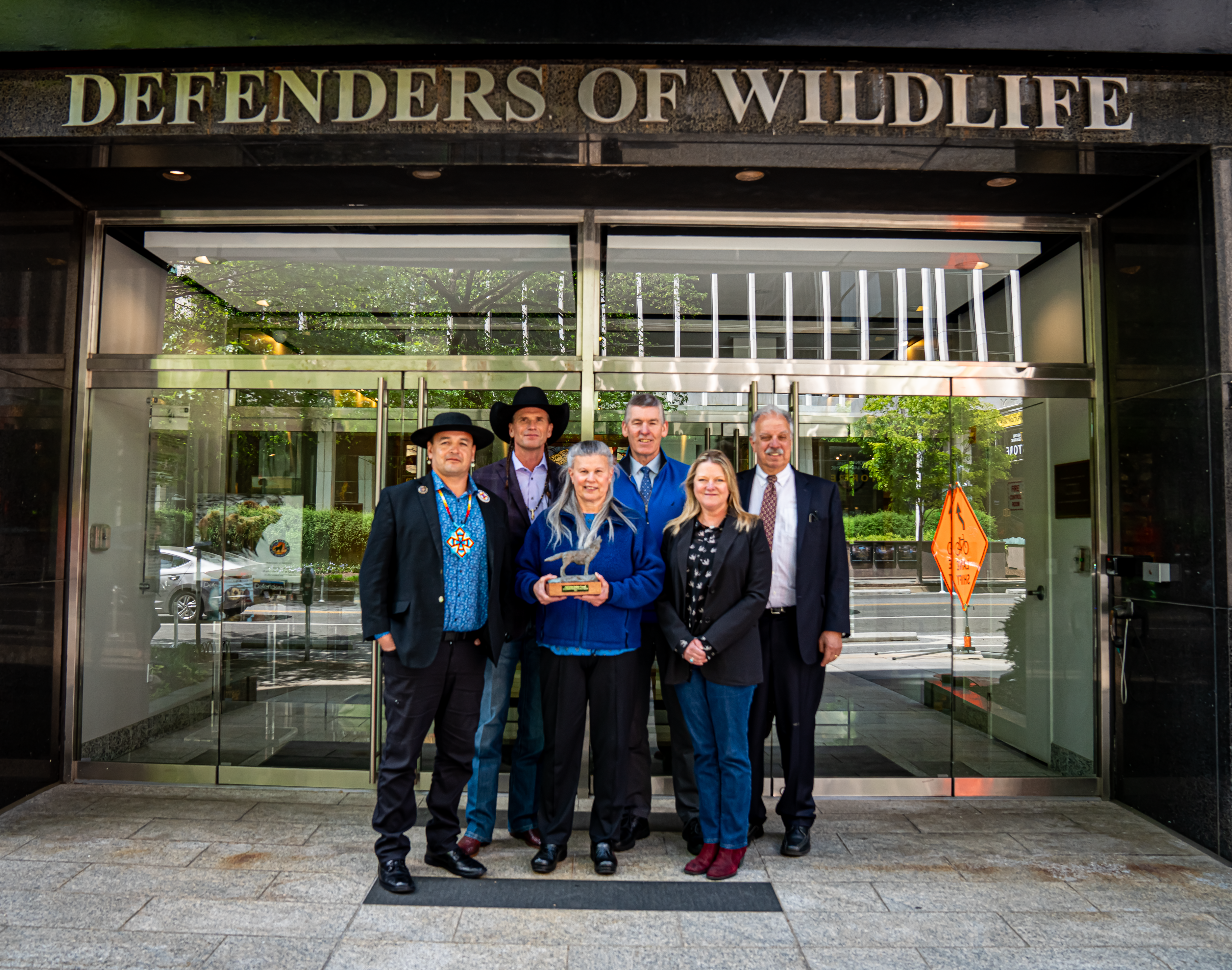 Defenders of Wildlife Honors the InterTribal Buffalo Council with Award ...